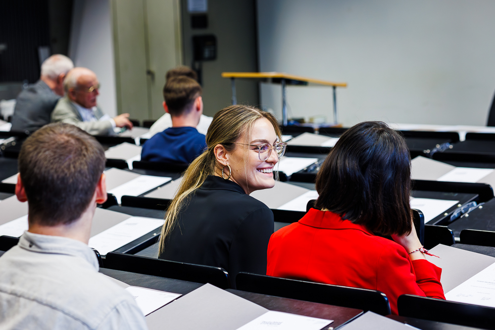 Hochschule Pforzheim - Pforzheimer Studierende erhalten ...